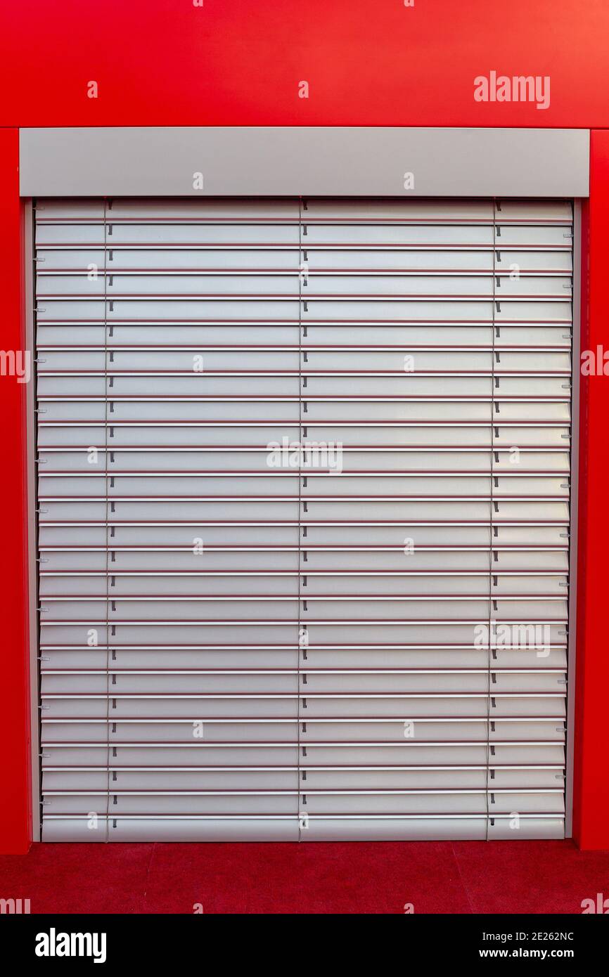 Modern Silver Aluminium Metal Blinds Build in Window Stock Photo - Alamy