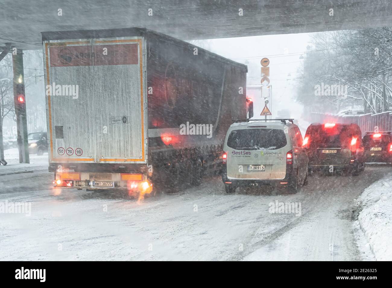Helsinki snowstorm hi-res stock photography and images - Alamy