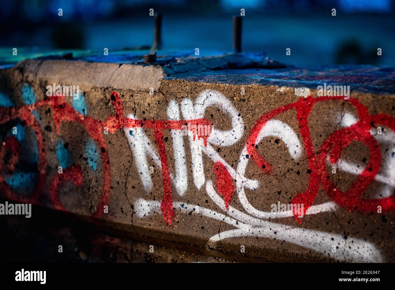 Graffiti wallpaper hi-res stock photography and images - Alamy