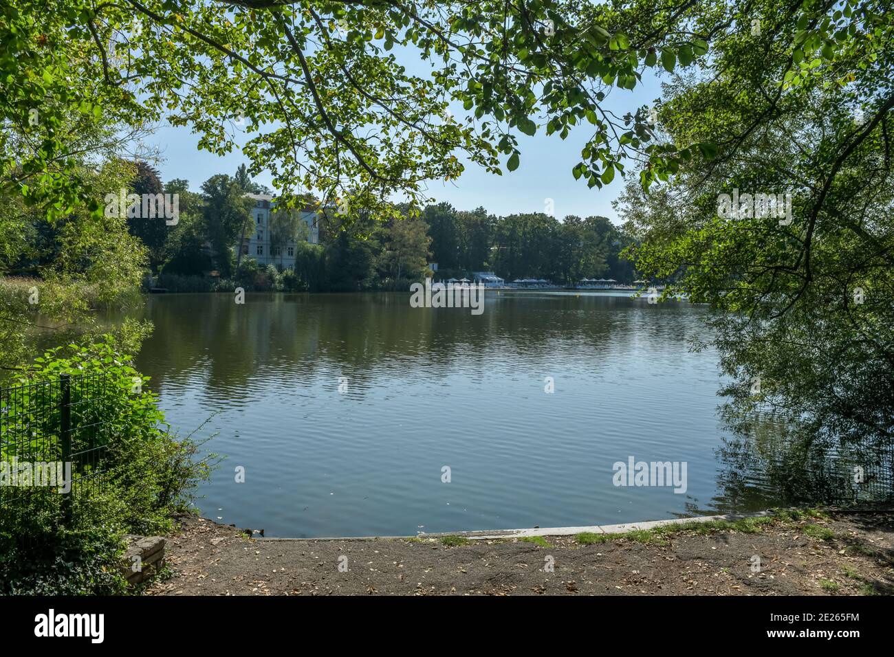 Halensee, Charlottenburg-Wilmersdorf, Berlin, Deutschland Stock Photo ...