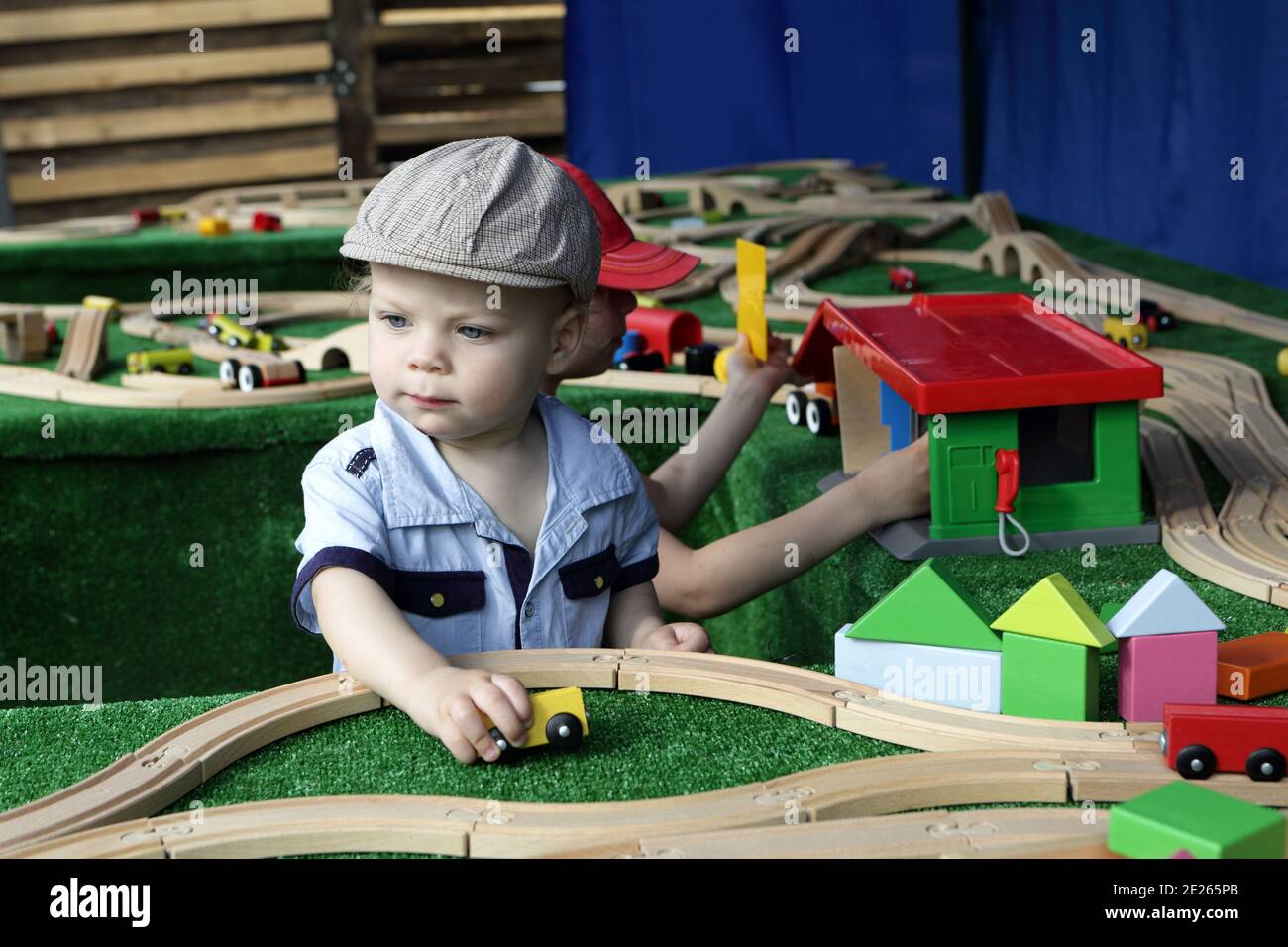 Boy playing model train set hi-res stock photography and images - Alamy
