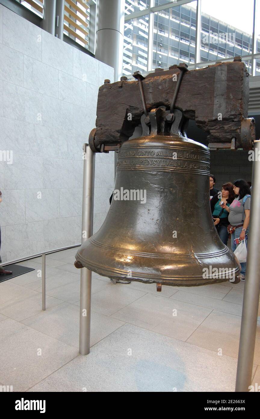 Liberty bell Philadelphia United States of America cracked hung hanging ...