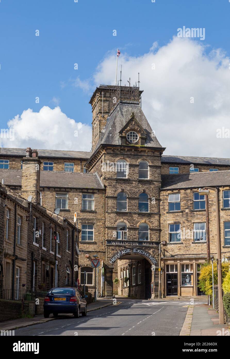 Victorian mill building hi-res stock photography and images - Alamy