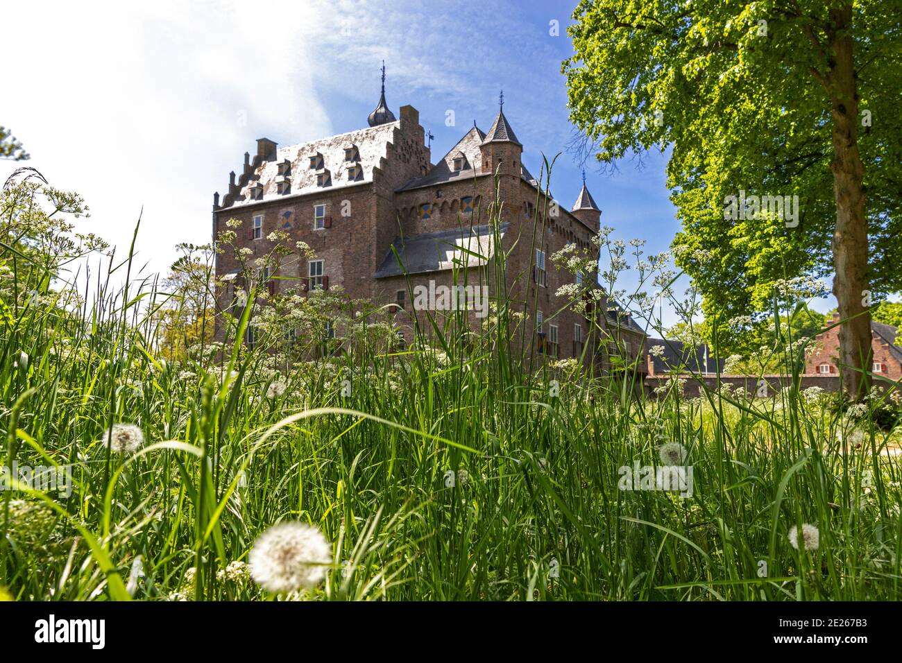 Doorwerth castle hi-res stock photography and images - Alamy