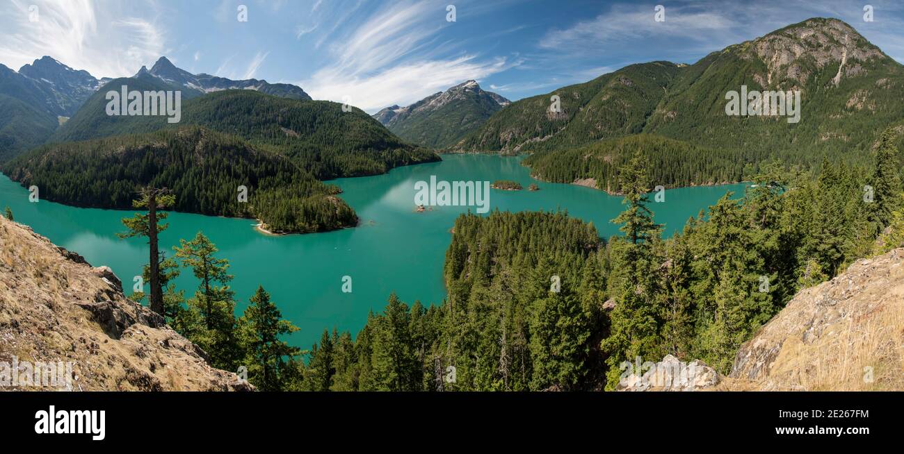 North cascade national park diablo lake hi-res stock photography and ...