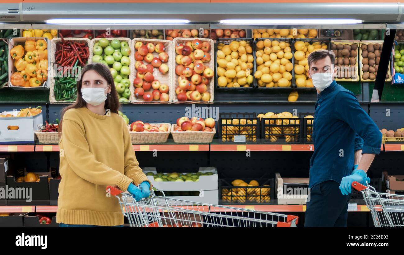 Shopping during quarantine period hi-res stock photography and images ...