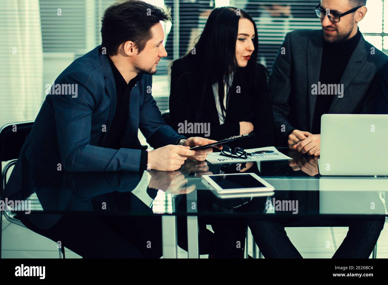 Current meetings hi-res stock photography and images - Alamy