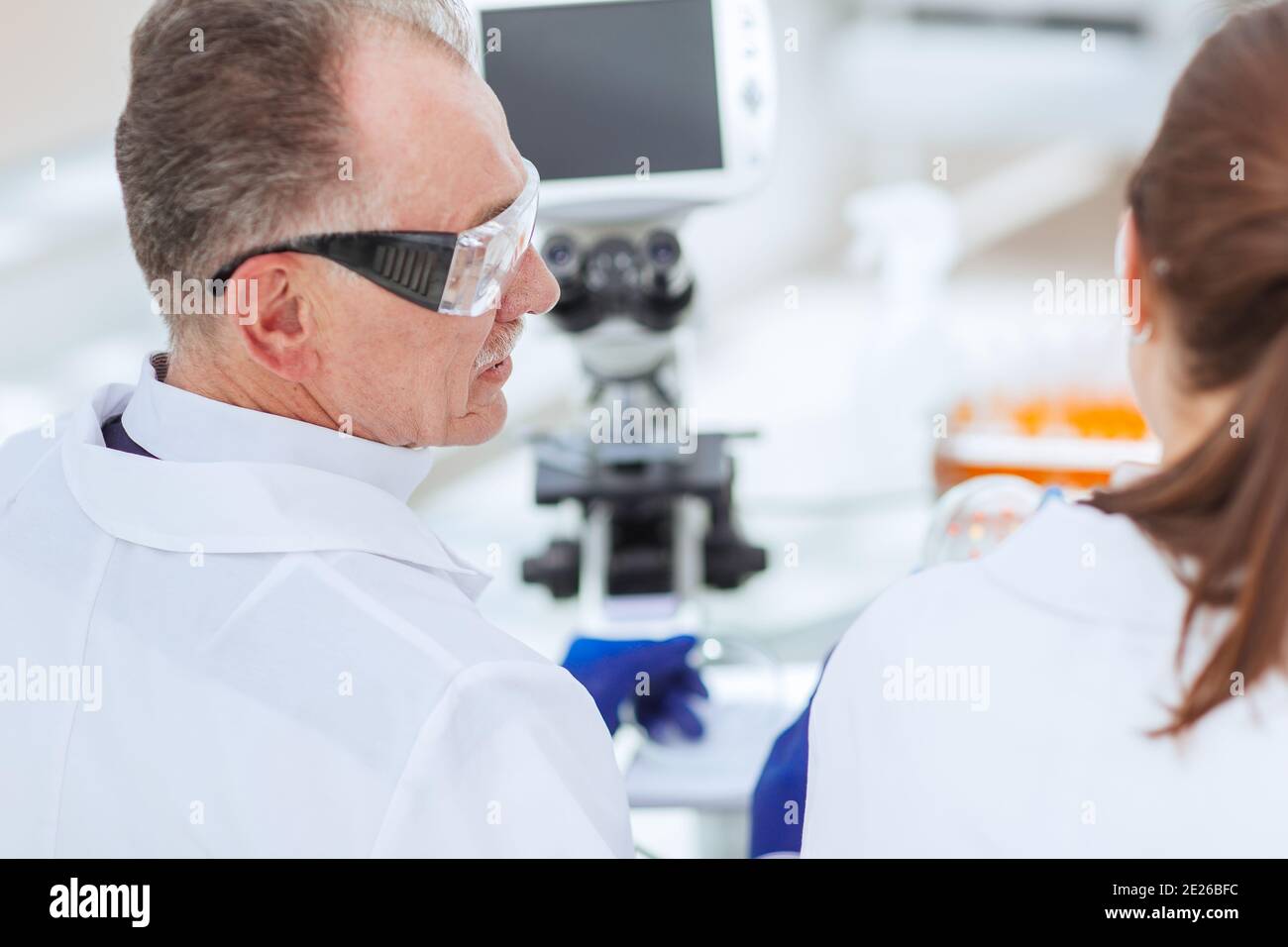 Test tube lab rear hi-res stock photography and images - Alamy