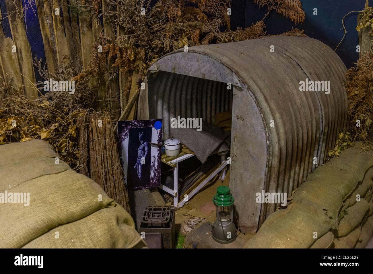 Anderson shelter hi-res stock photography and images - Alamy