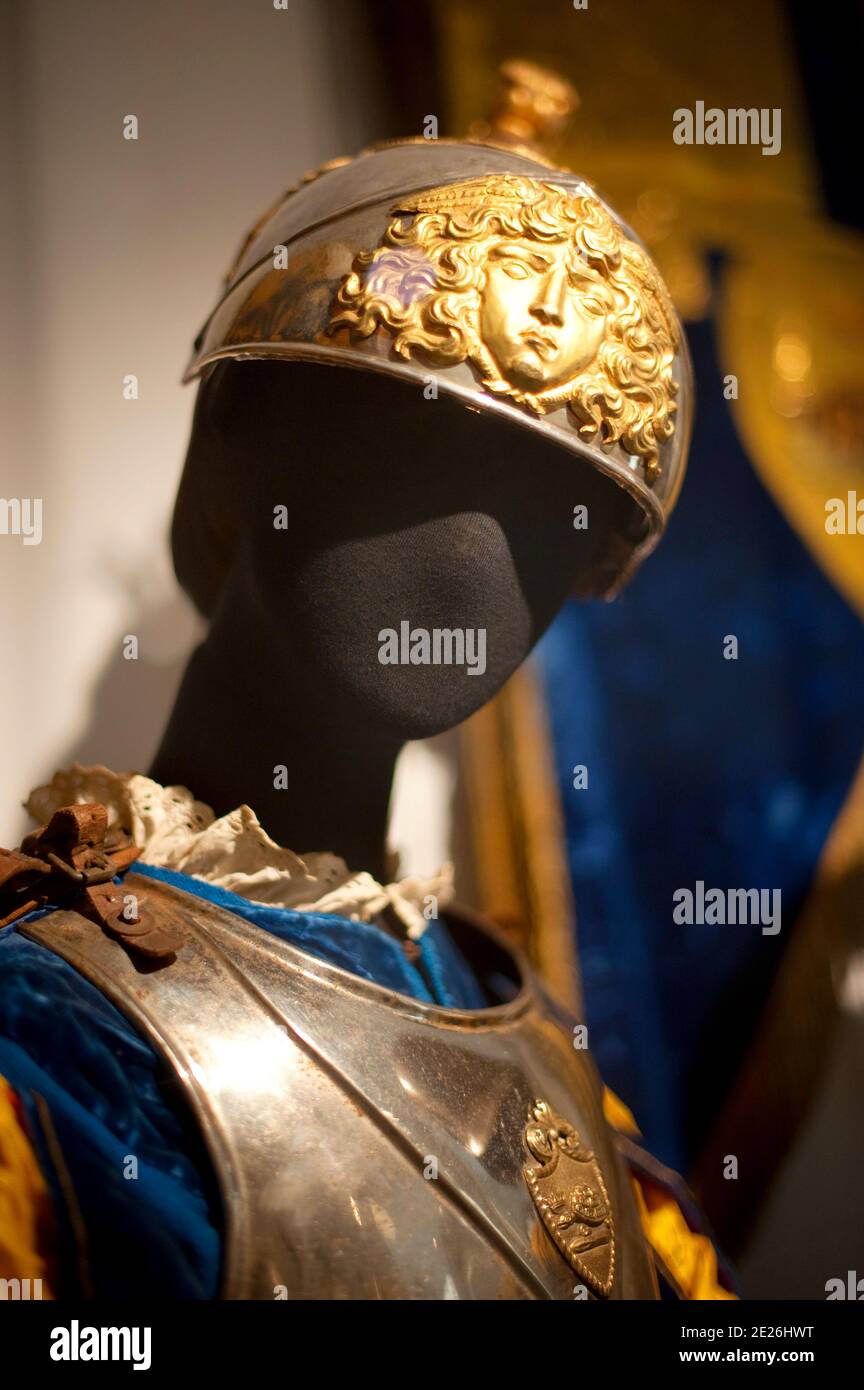 Palio siena parade horse hi-res stock photography and images - Alamy