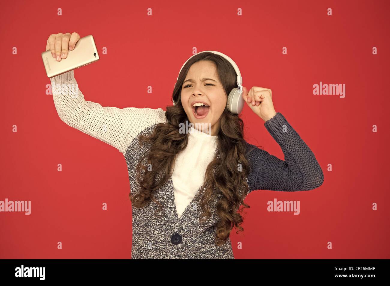 Baby girl new song hi-res stock photography and images - Alamy