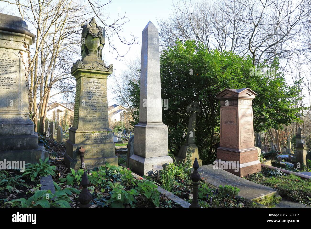Victorian cemeteries hi-res stock photography and images - Alamy