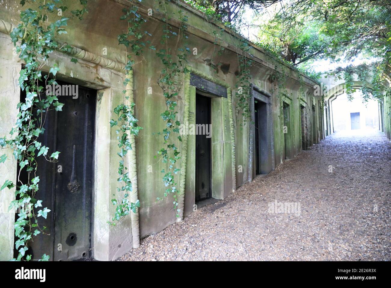 Egyptian cemetery hi-res stock photography and images - Alamy