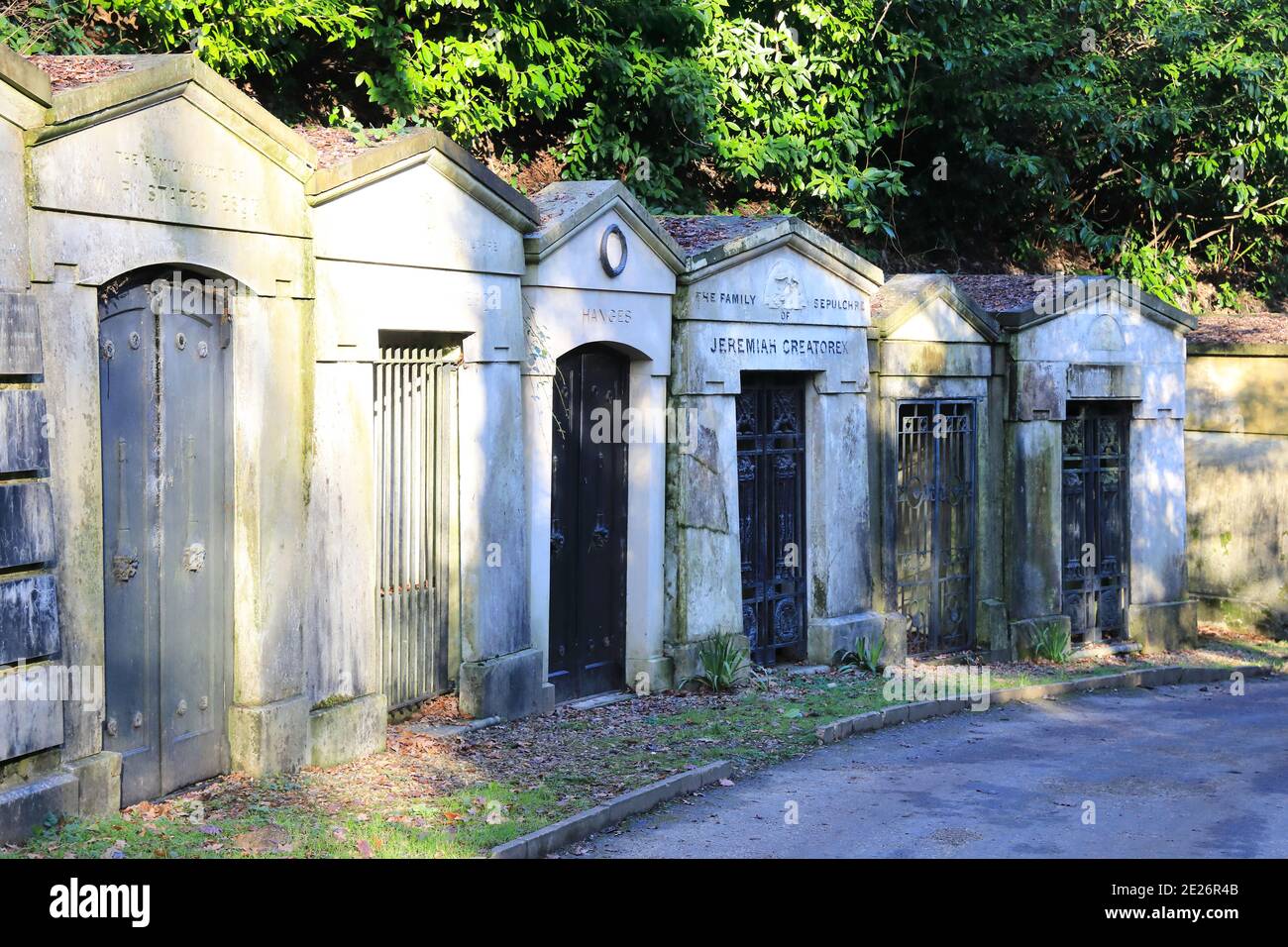 The historical Cuttings Catacombs of Highgate Cemetery West, in winter ...