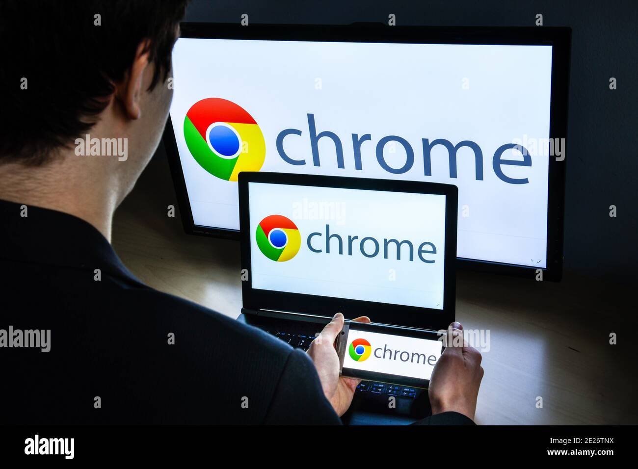 Chrome browser symbol hi-res stock photography and images - Alamy