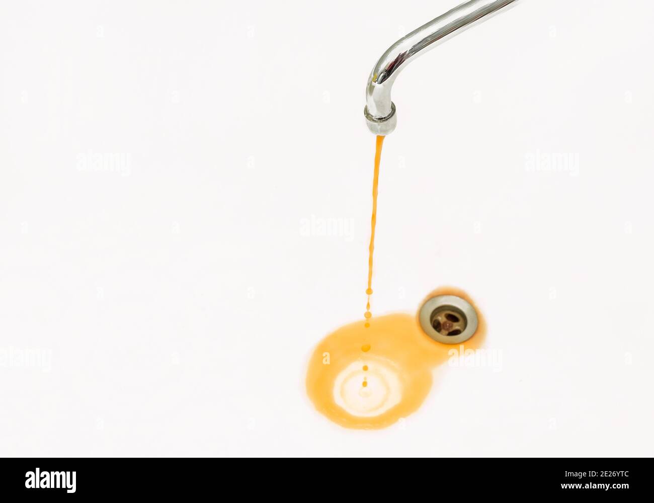 Rusty water flows from the tap hi-res stock photography and images - Alamy