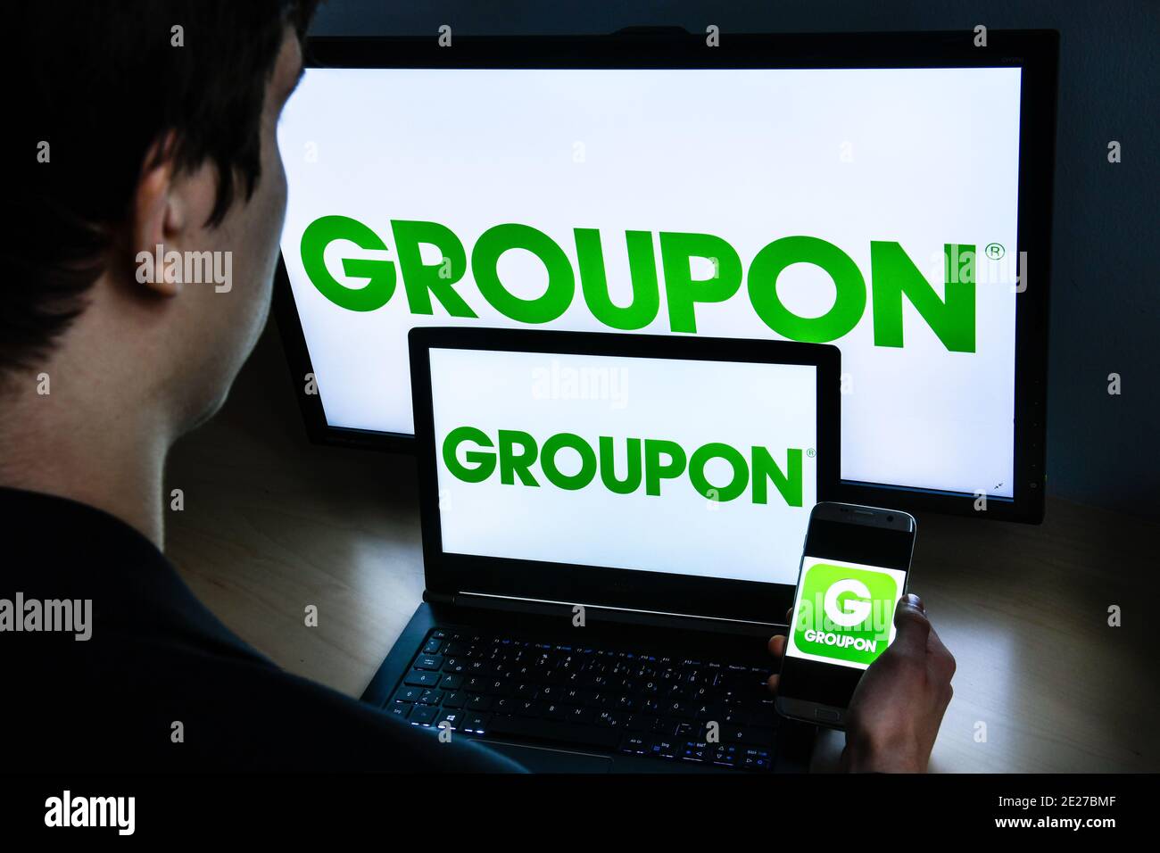 Groupon smartphone hi-res stock photography and images - Alamy