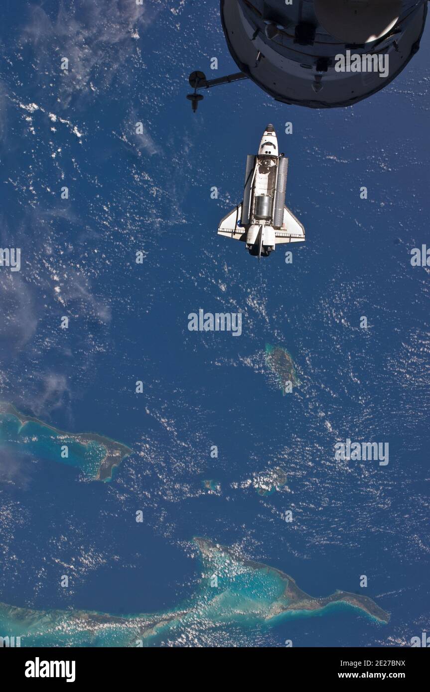 Atlantis Over The Bahamas Nasa High Resolution Stock Photography and ...