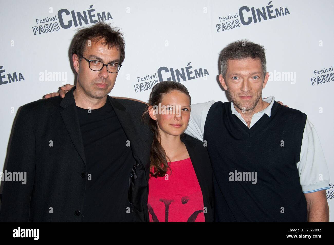 Cast of the movie 'Le moine' Dominik Moll, Josephine Japy and Vincent ...