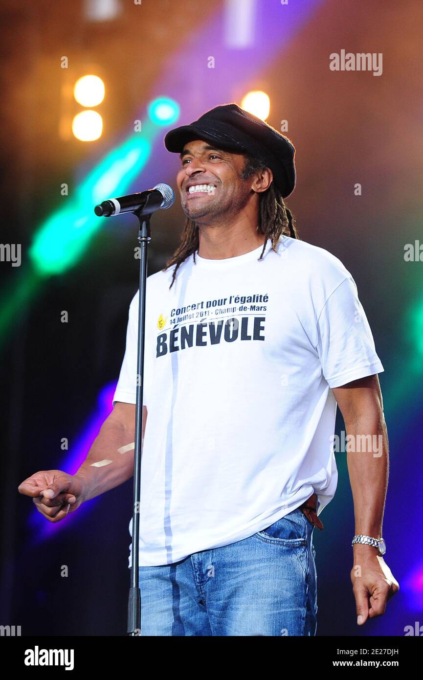 Yannick Noah performs in concert for 'SOS Racisme' at Champ de Mars in ...