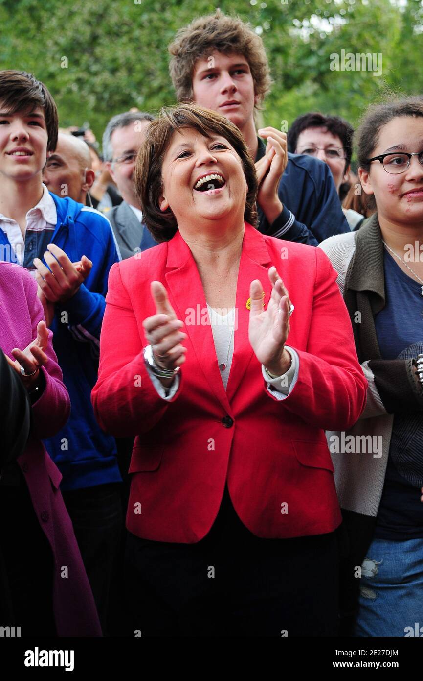 Sos racisme concert hi-res stock photography and images - Alamy