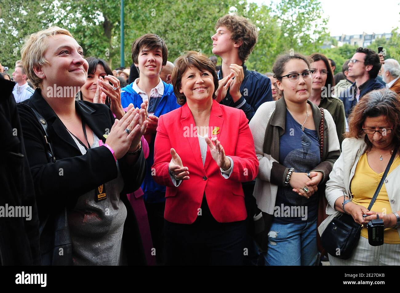 Sos racisme concert hi-res stock photography and images - Alamy