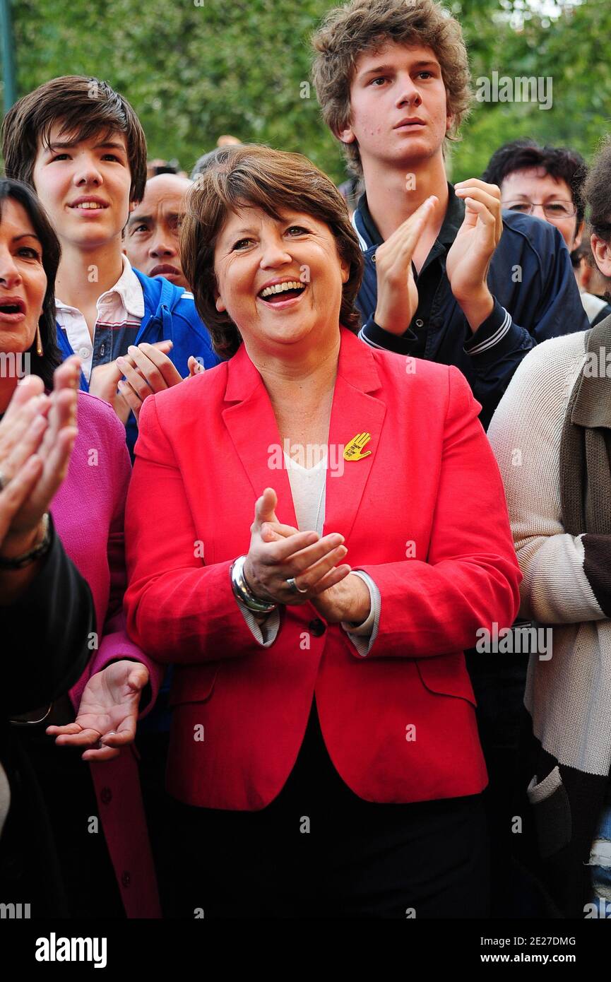 Sos racisme concert hi-res stock photography and images - Alamy