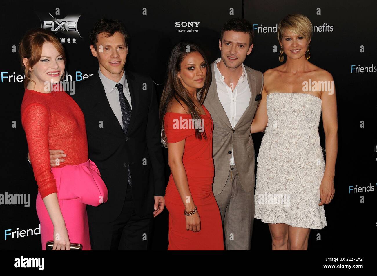 Emma stone friends with benefits hi-res stock photography and images ...