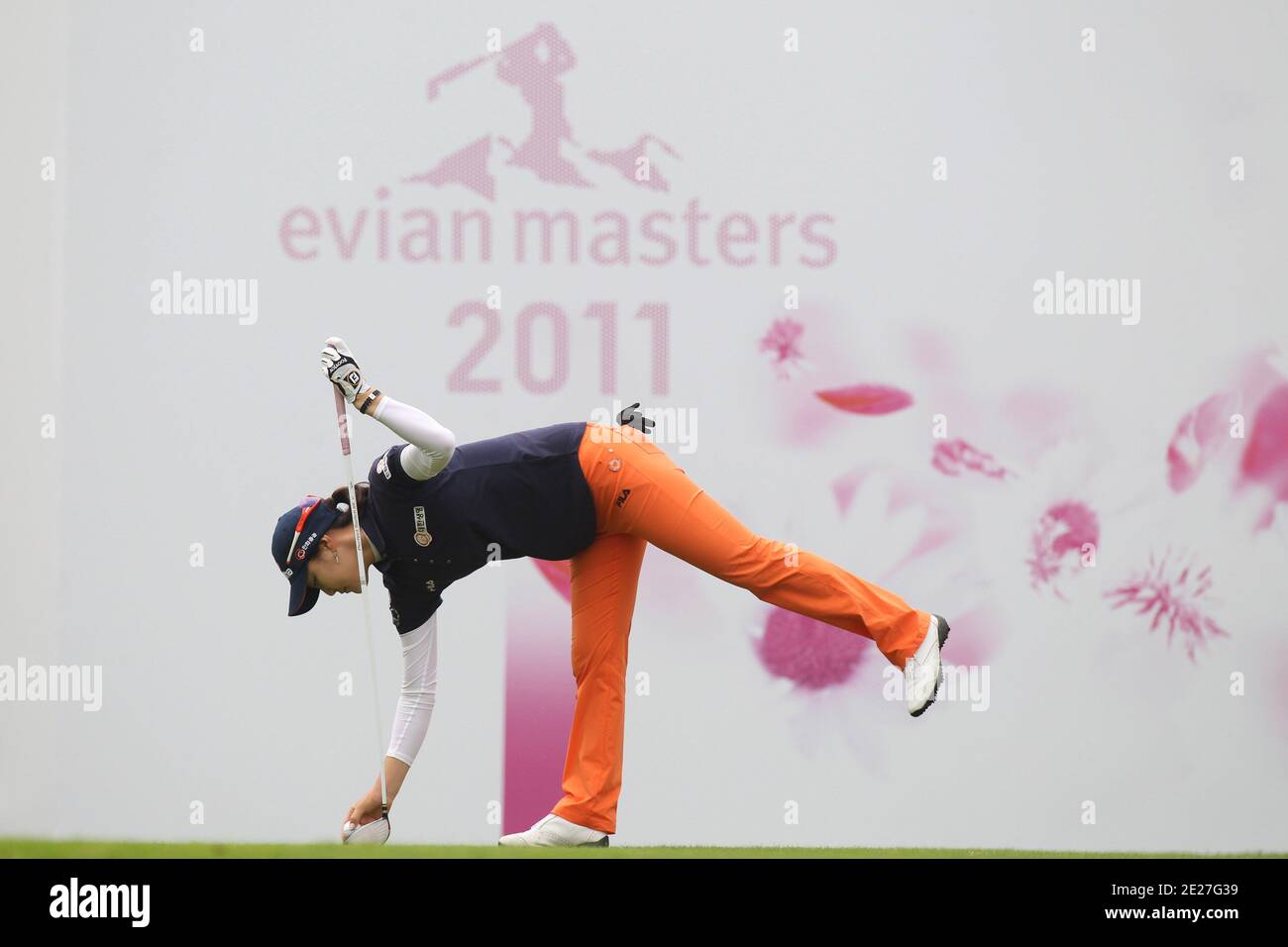 So yeon ryu hi-res stock photography and images - Alamy