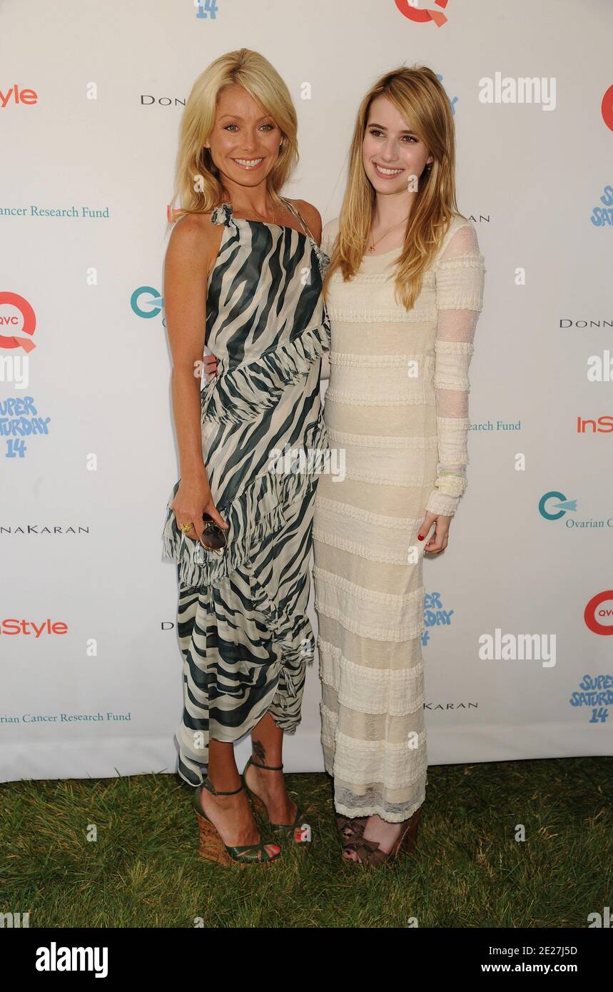 Kelly Ripa and Emma Roberts attending the 'Super Saturday 14' to ...
