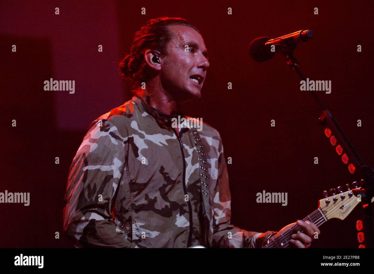 Multi part theater hi-res stock photography and images - Alamy