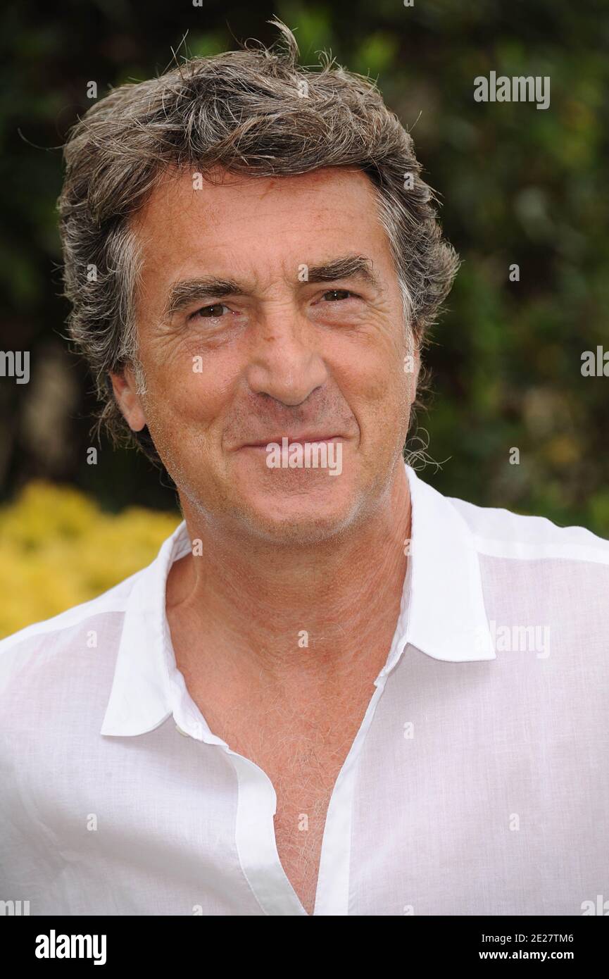 Actors Francois Cluzet poses for a the photocall ' Intouchable' during ...