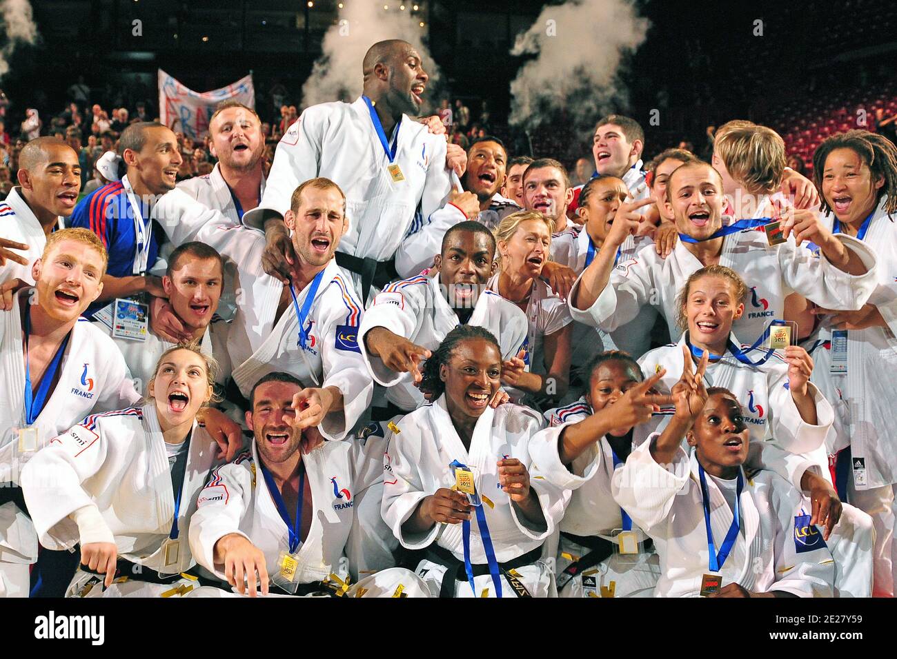 French men and women's judo national win the Gold Medal in the Teams ...