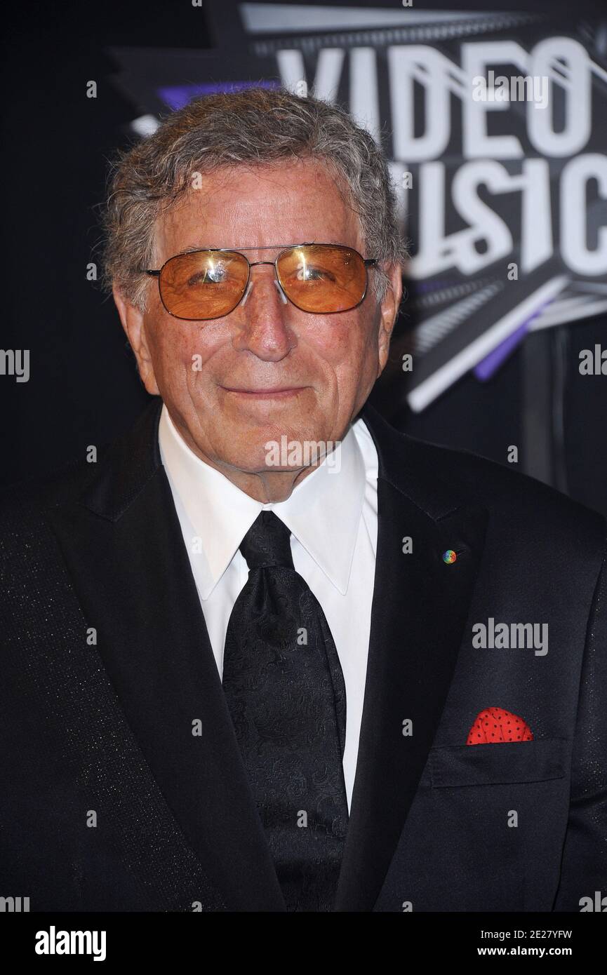 Lionel bennett hi-res stock photography and images - Alamy