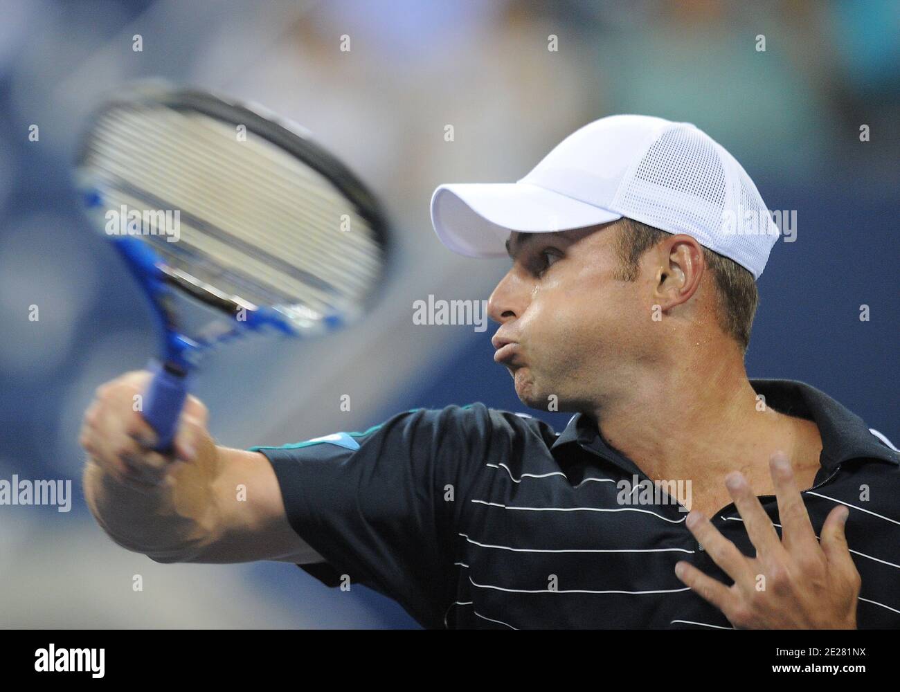 Usa's Andy Roddick in action against Michael Russel during Day 3 at the ...