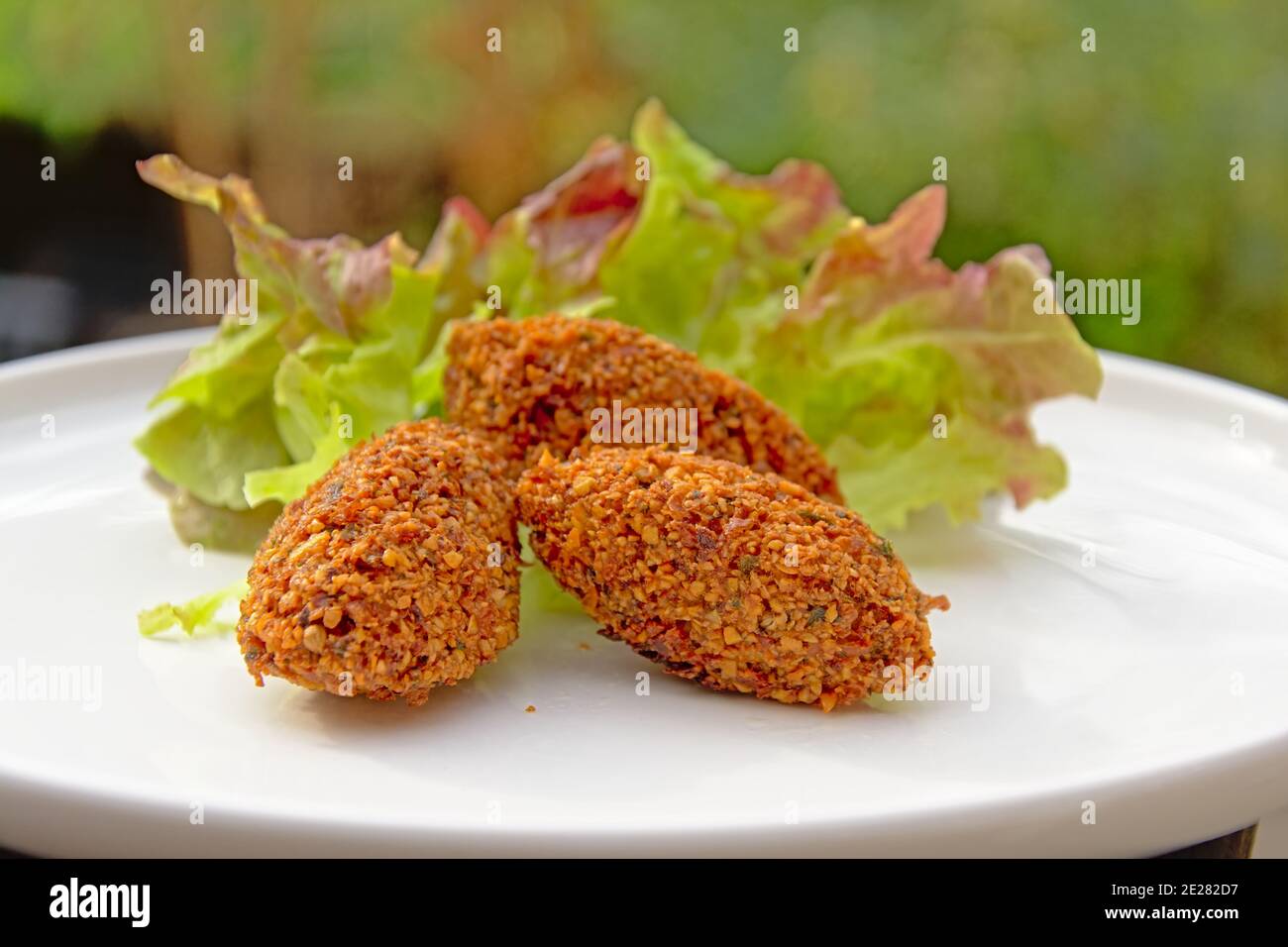 Plate middle eastern food hi-res stock photography and images - Alamy