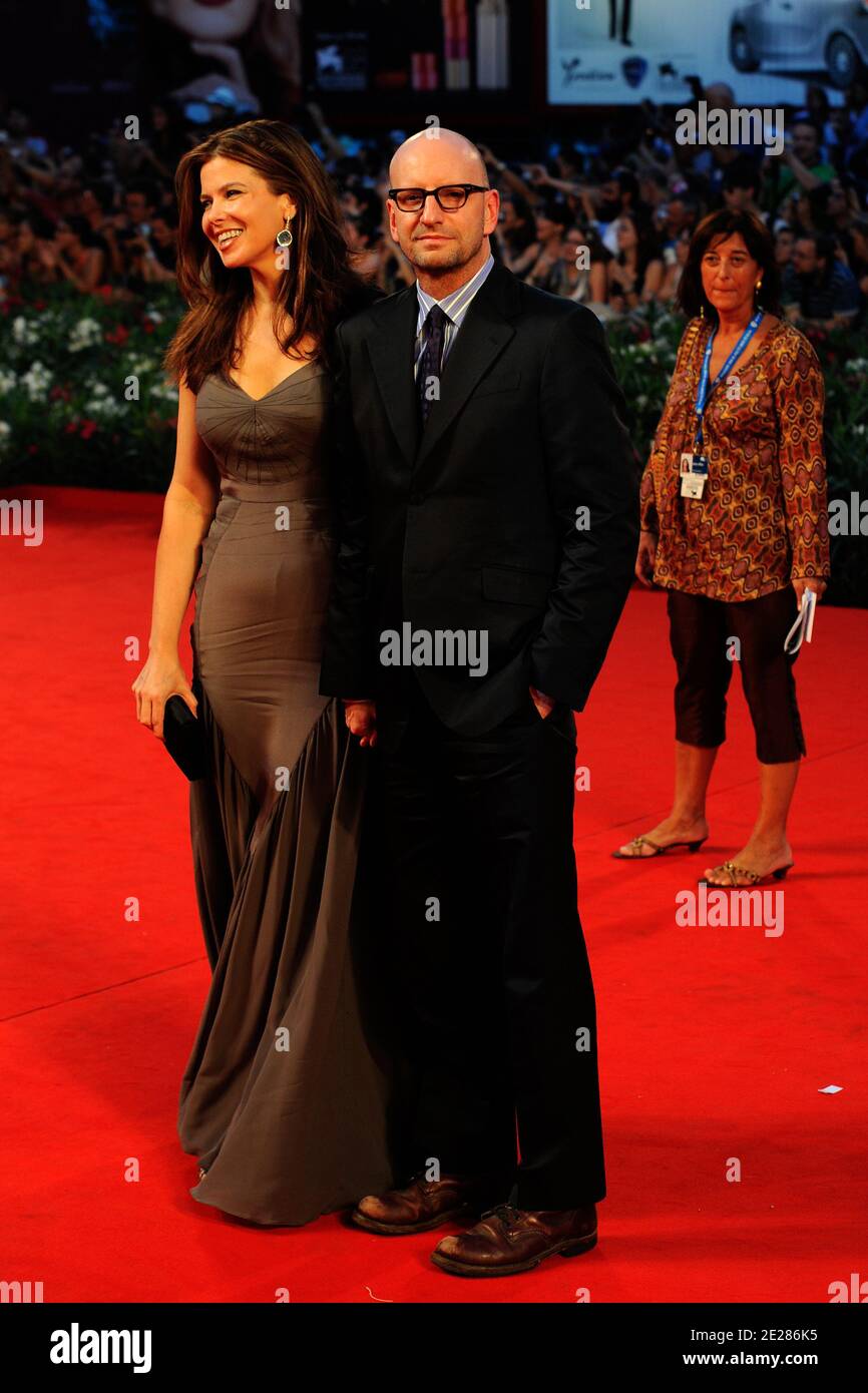 Director Steven Soderbergh and wife Jules Asner arriving for the ...