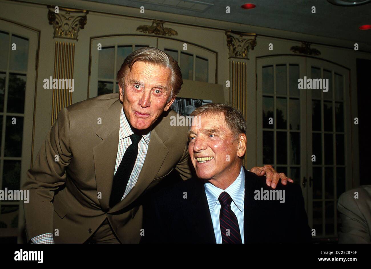 Kirk Douglas And Burt Lancaster 1986 Credit: Ralph Dominguez/MediaPunch Stock Photo - Alamy