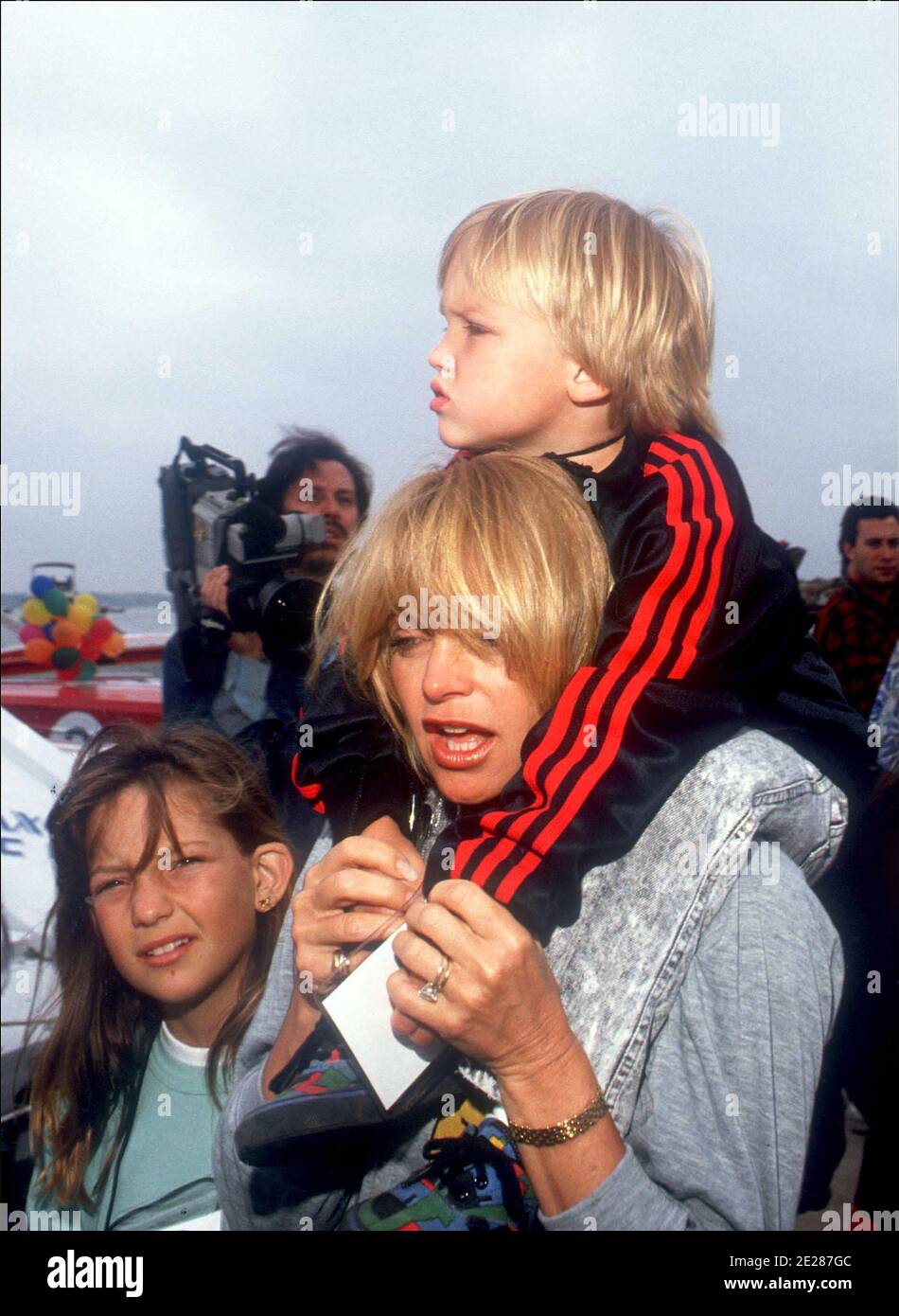 Goldie Hawn, Kate Hudson And Wyatt Russell Credit: Ralph Dominguez ...