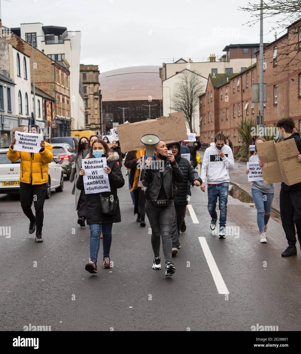 Cardiff bay police station march hi-res stock photography and images ...