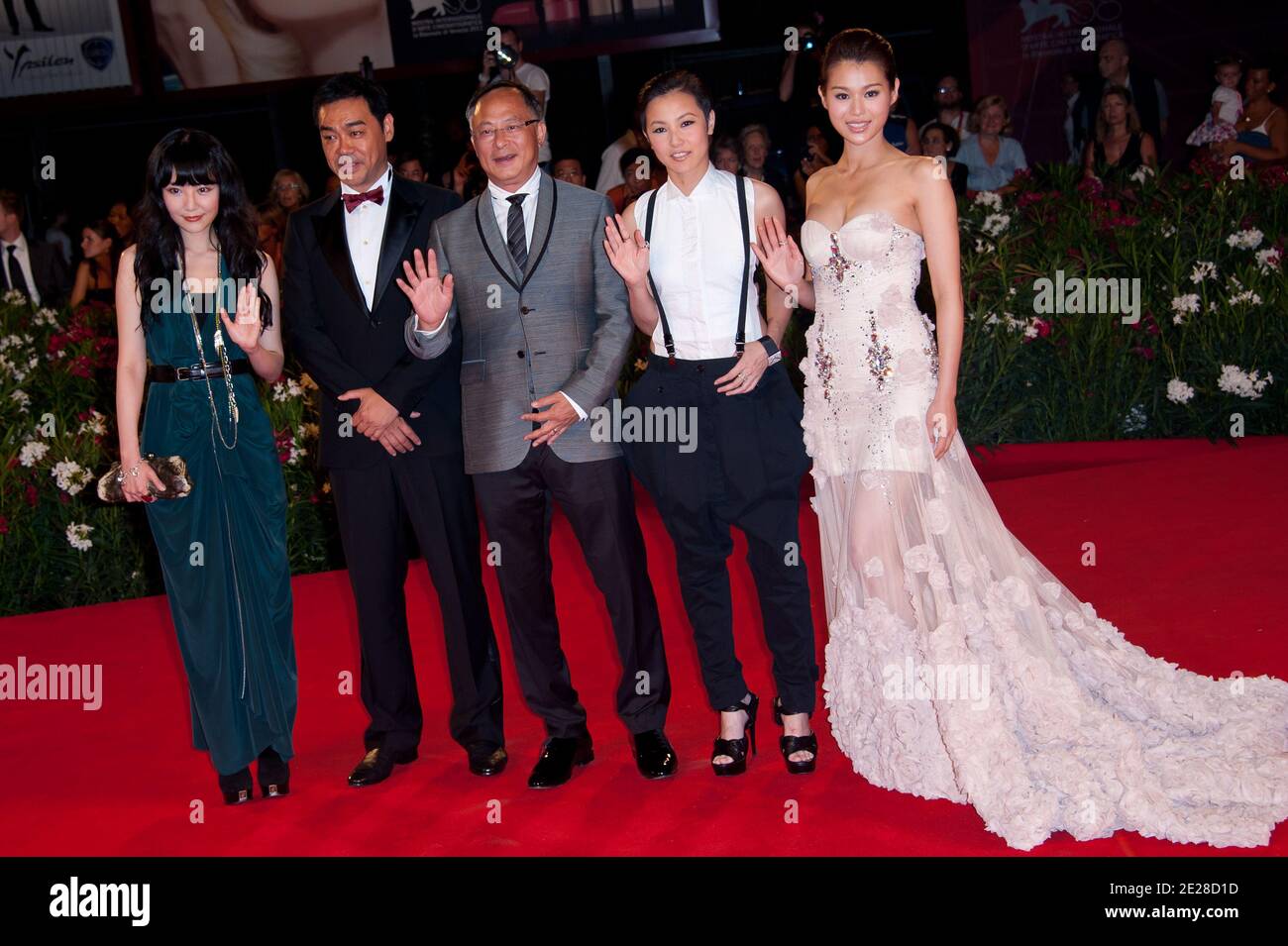 Actress Stephanie Che (or Singer Yue Wei ?), actor Lau Ching Wan ...
