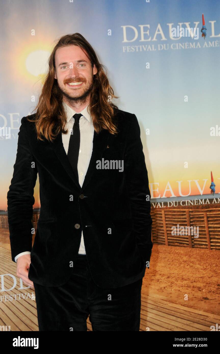 Another earth 2011 hi-res stock photography and images - Alamy