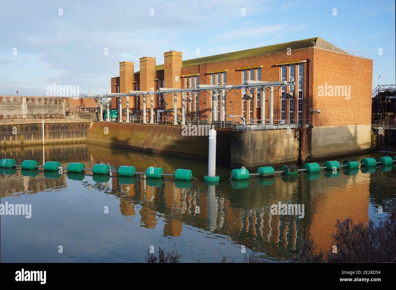 The decommissioned pumping station at the end of the South Forty-foot ...