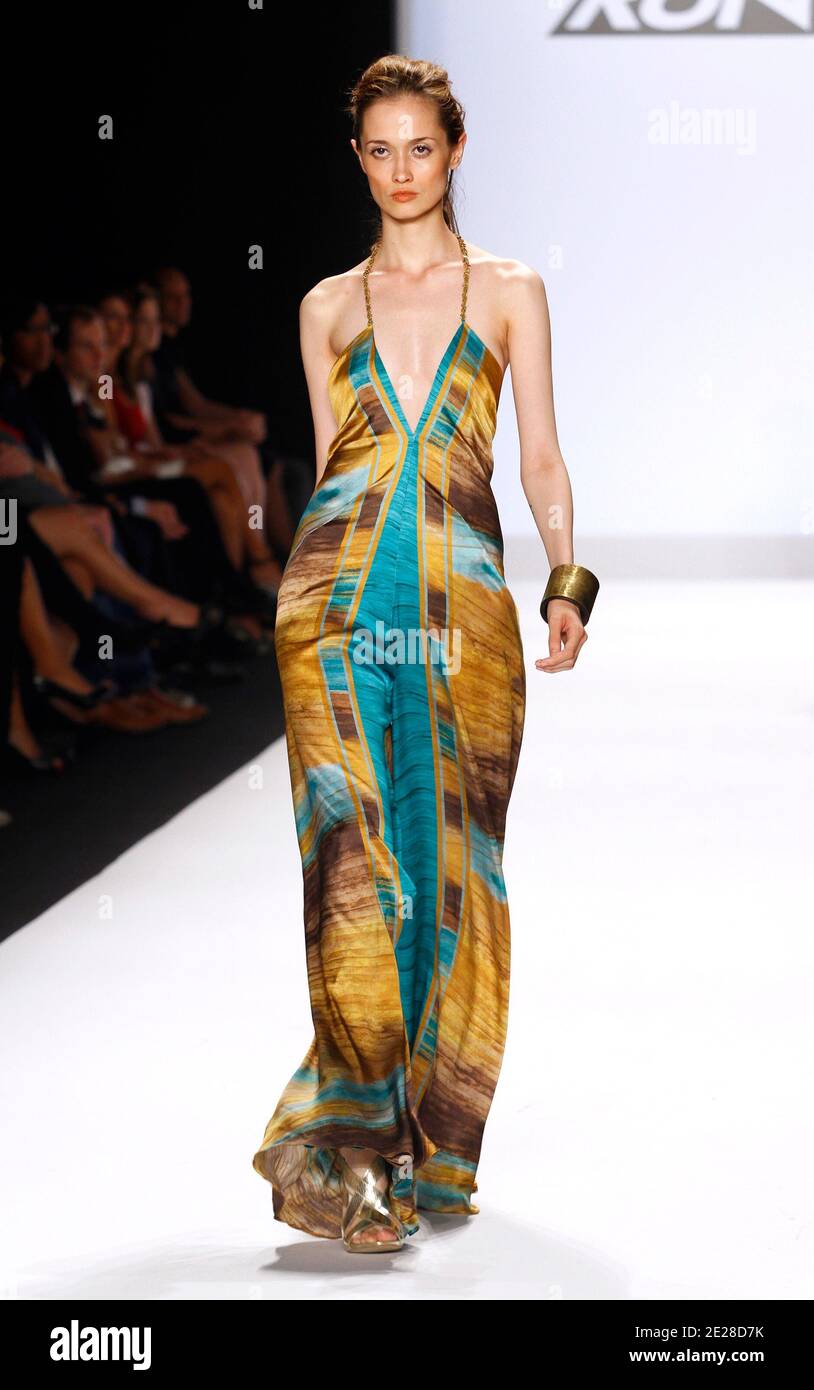 Anya ayoung chee marque hi-res stock photography and images - Alamy