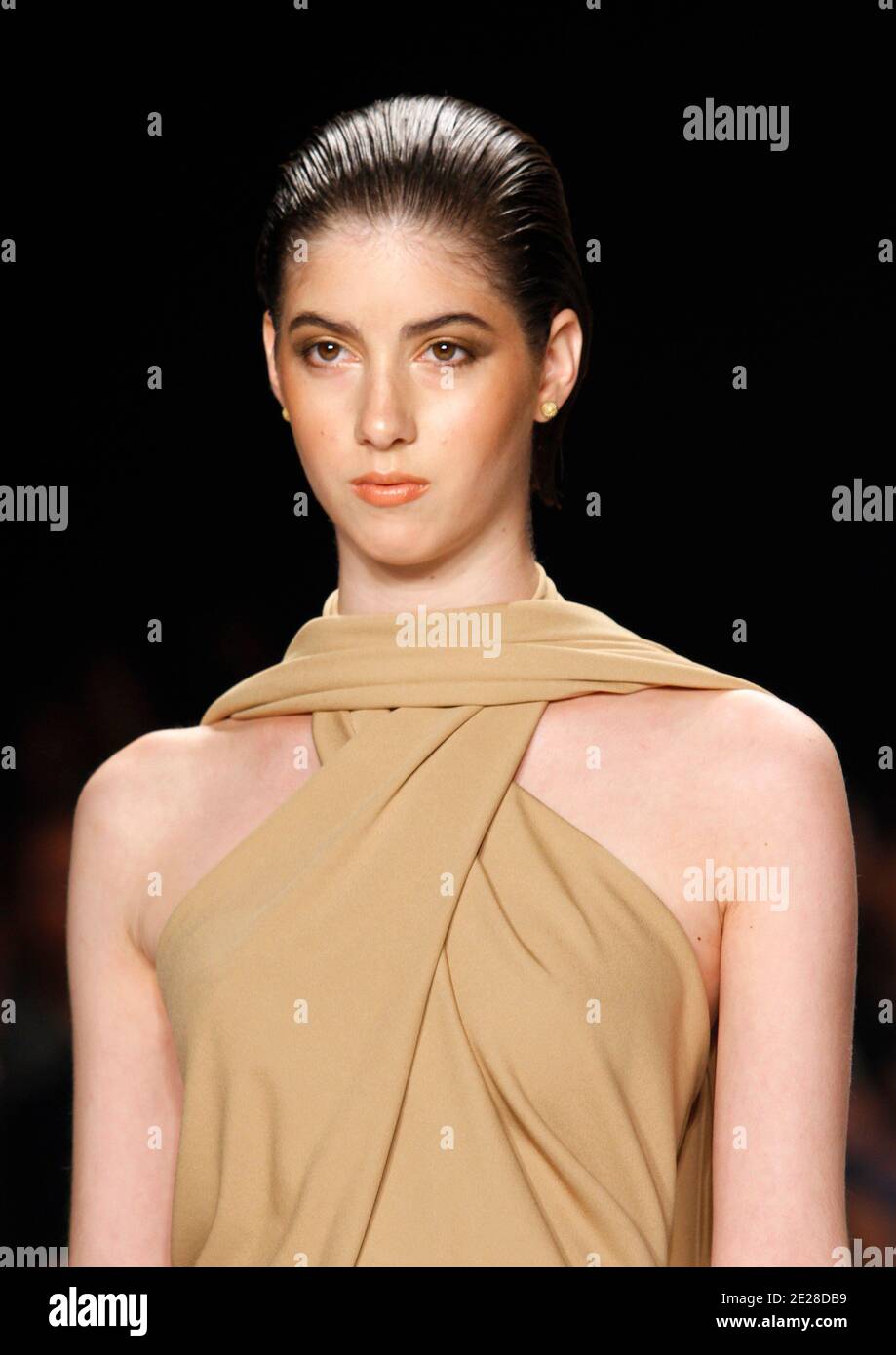 Models present the Bert Keeter collection during the Project Runway ...