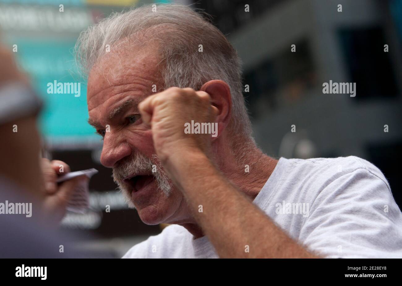 Pastor terry jones hi-res stock photography and images - Alamy