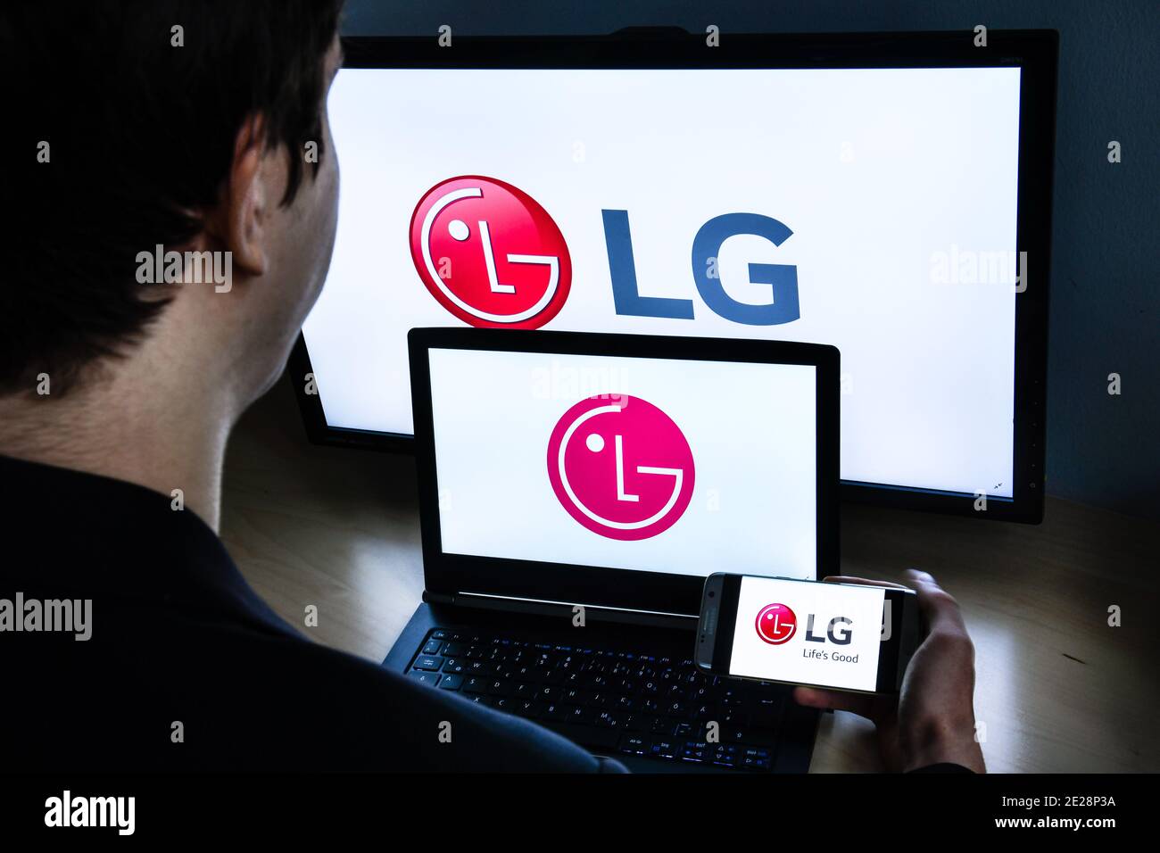 Lg symbol hi-res stock photography and images - Alamy