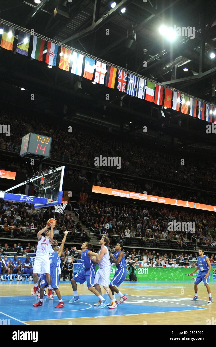 European basketball championship hi-res stock photography and images ...