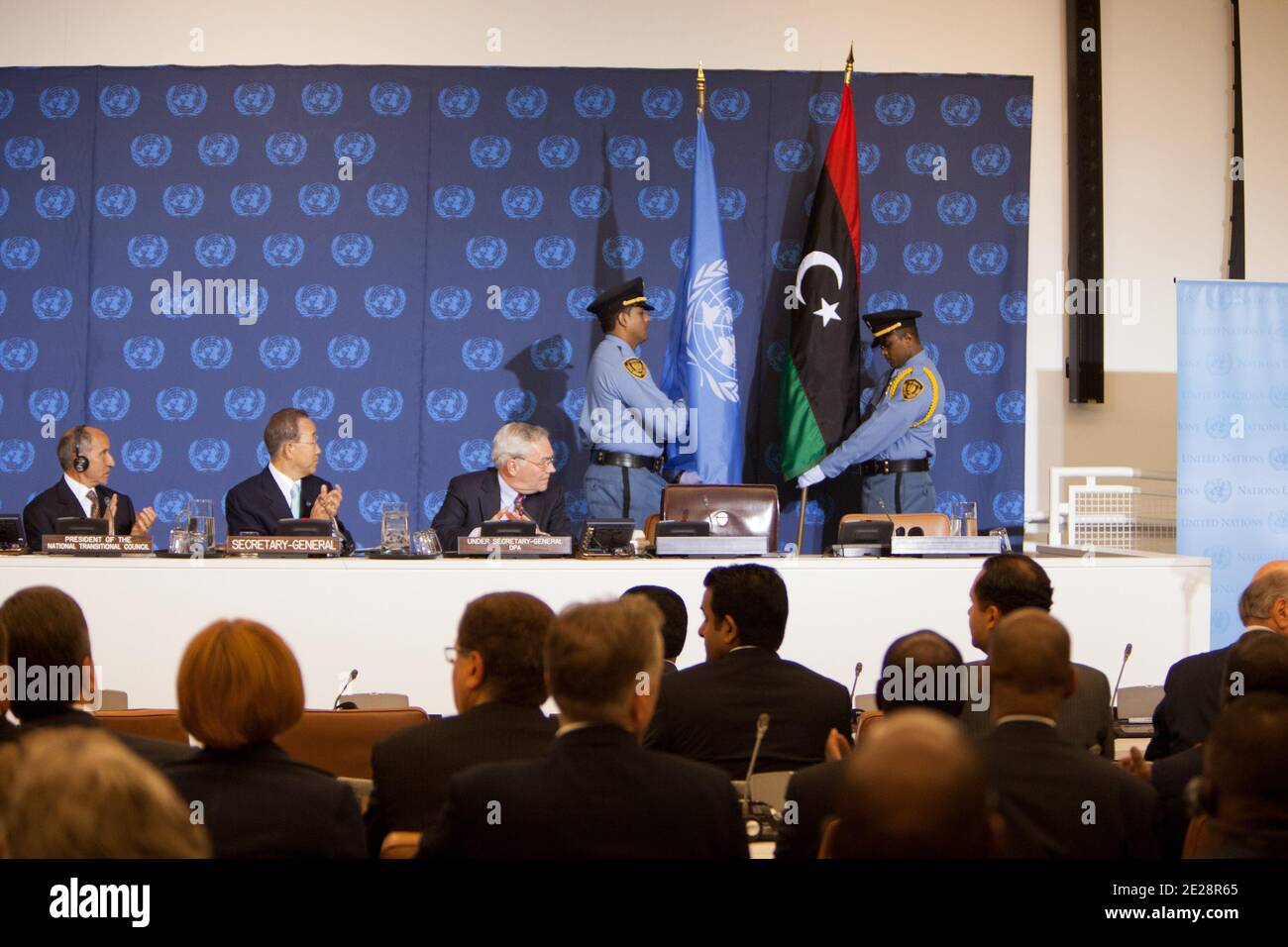 New libya flag hi-res stock photography and images - Alamy