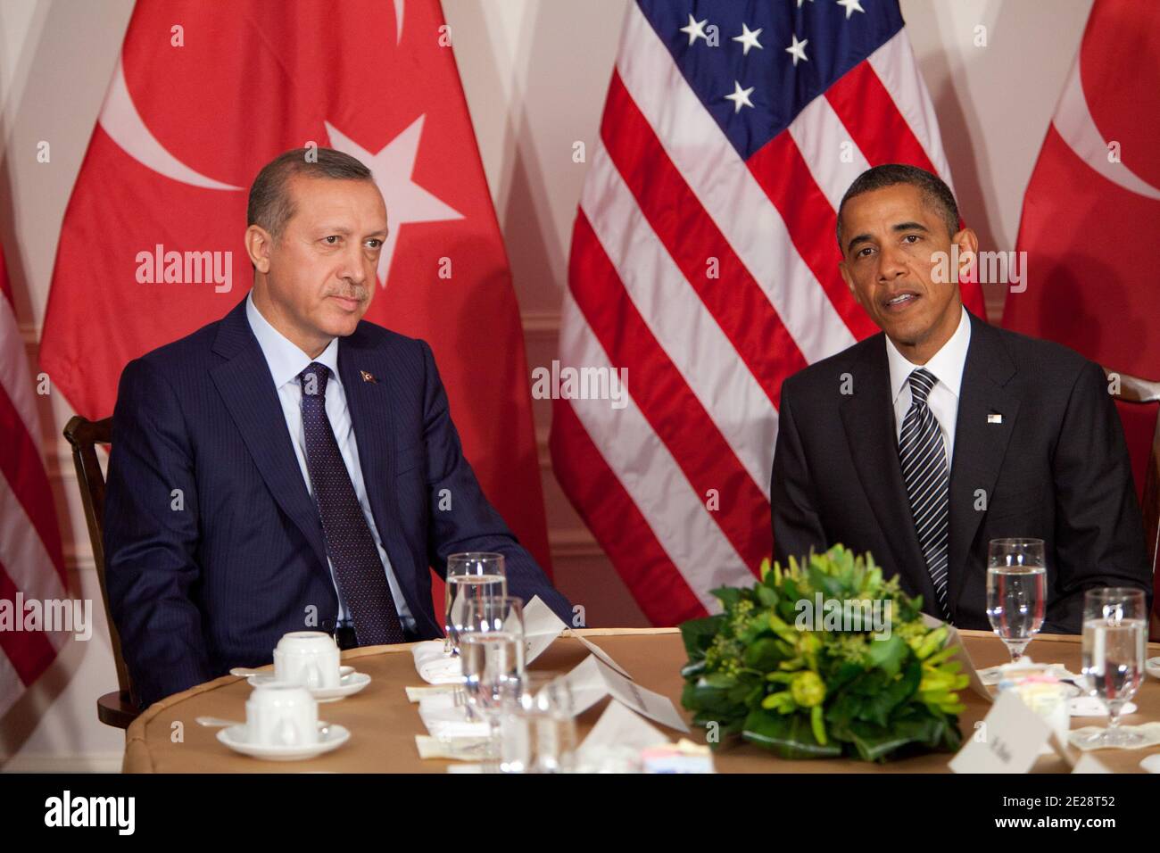 Barack obama erdogan turkey hi-res stock photography and images - Alamy